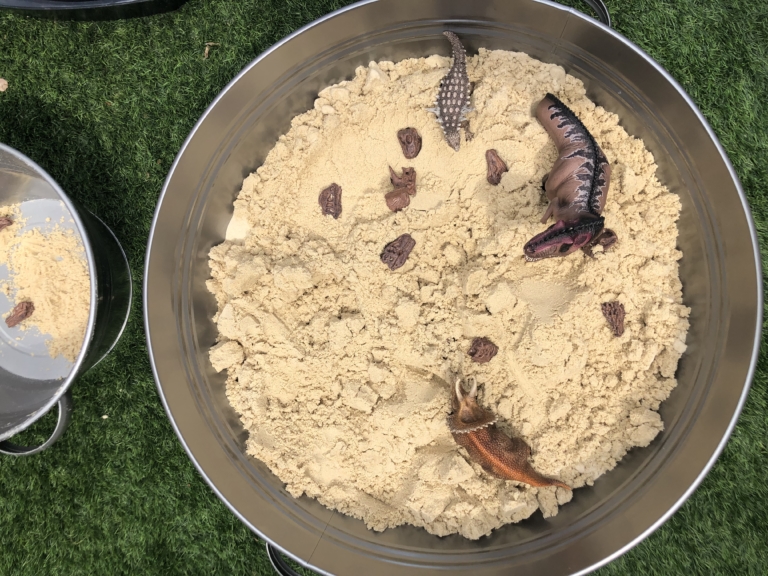 Tuff Tray Ideas for Toddlers and Preschoolers